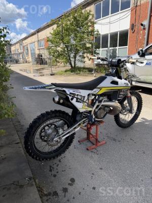 Husqvarna TC 250 2021 in Valmiera, with an engine capacity of 0.25 L and mileage of 0 thousand km for 4100 €, photo 5 on AUTOMOTO.COM.LV