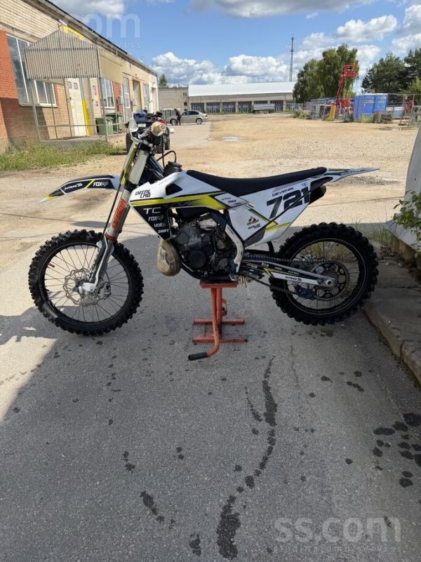 Husqvarna TC 250 2021 in Valmiera, with an engine capacity of 0.25 L and mileage of 0 thousand km for 4100 €, photo 6 on AUTOMOTO.COM.LV