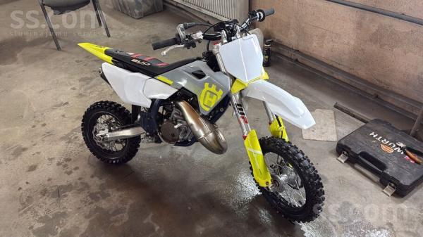 Husqvarna TC 50 2024 Limbaži, ar dzinēja tilpumu 50.00 L un nobraukumu 0 tūkst. km par 2100 €, foto 1 vietnē AUTOMOTO.COM.LV