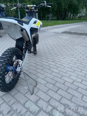 Husqvarna TC 85 2022 in Dobele, with an engine capacity of 85.00 L and mileage of 0 thousand km for 3100 €, photo 4 on AUTOMOTO.COM.LV
