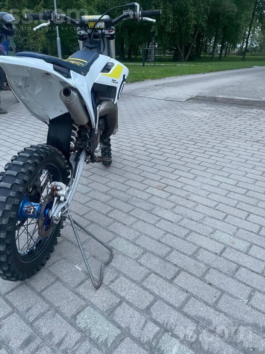 Husqvarna TC 85 2022 in Dobele, with an engine capacity of 85.00 L and mileage of 0 thousand km for 3100 €, photo 4 on AUTOMOTO.COM.LV