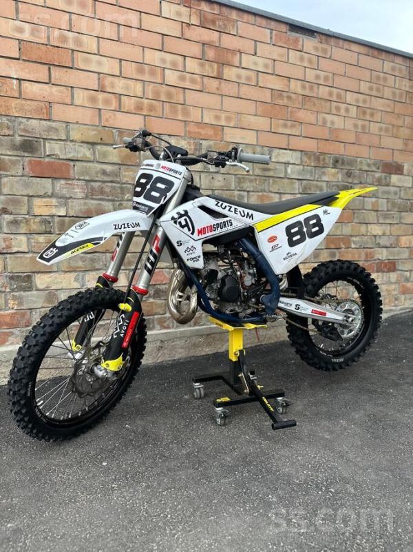 Husqvarna TC 85 2024 in Riga, with an engine capacity of 85.00 L and mileage of 0 thousand km for 3600 €, photo 1 on AUTOMOTO.COM.LV
