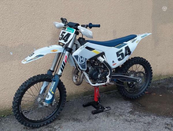 Husqvarna TC 2017 in Vilnius, with an engine capacity of 0.13 L and mileage of 11 thousand km for 3200 €, photo 1 on AUTOMOTO.COM.LV
