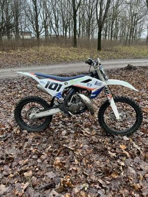 White Husqvarna TC 2019 in Siauliai, with an engine capacity of 85.00 L and mileage of 1 thousand km for 2250 €, photo 13 on AUTOMOTO.COM.LV