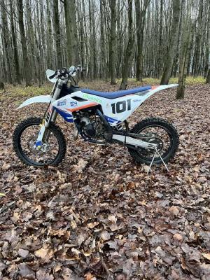 White Husqvarna TC 2019 in Siauliai, with an engine capacity of 85.00 L and mileage of 1 thousand km for 2250 €, photo 15 on AUTOMOTO.COM.LV