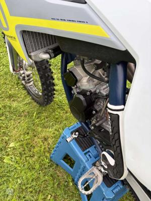 White Husqvarna TC 2023 in Mazeikiai, with an engine capacity of 85.00 L and mileage of 0 thousand km for 2900 €, photo 3 on AUTOMOTO.COM.LV