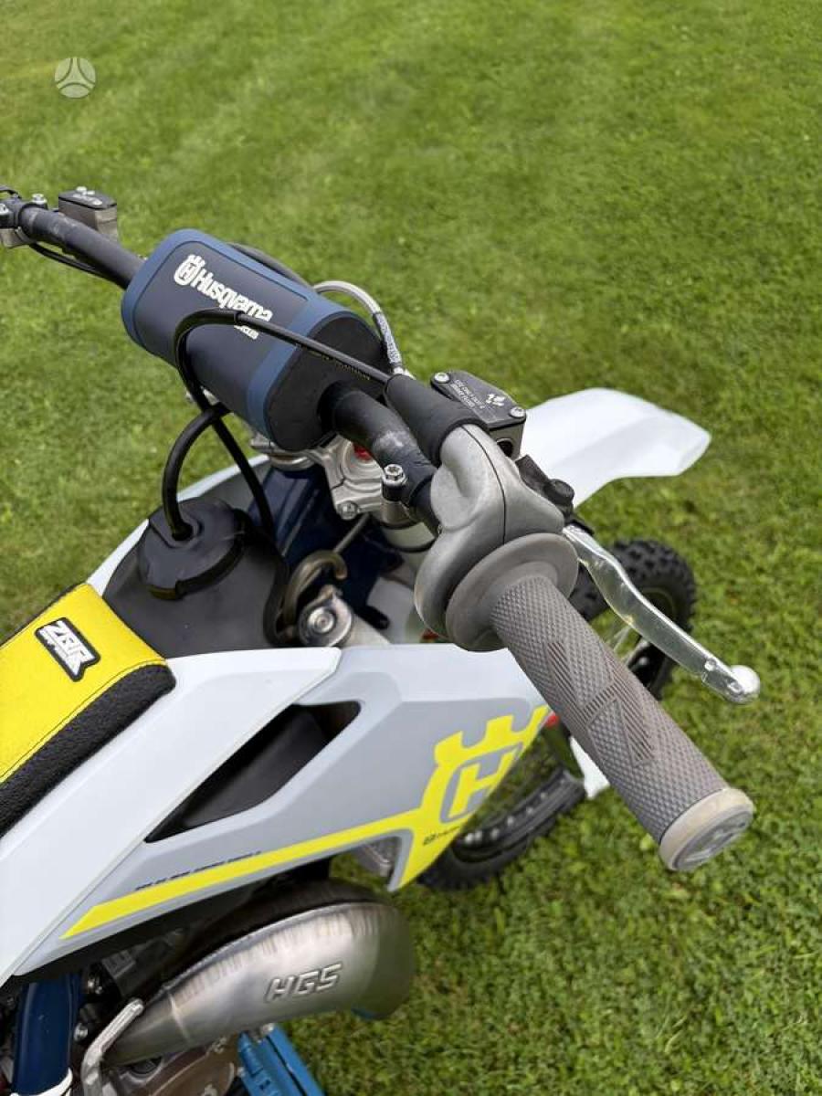 White Husqvarna TC 2023 in Mazeikiai, with an engine capacity of 85.00 L and mileage of 0 thousand km for 2900 €, photo 7 on AUTOMOTO.COM.LV
