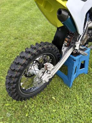 White Husqvarna TC 2023 in Mazeikiai, with an engine capacity of 85.00 L and mileage of 0 thousand km for 2900 €, photo 8 on AUTOMOTO.COM.LV
