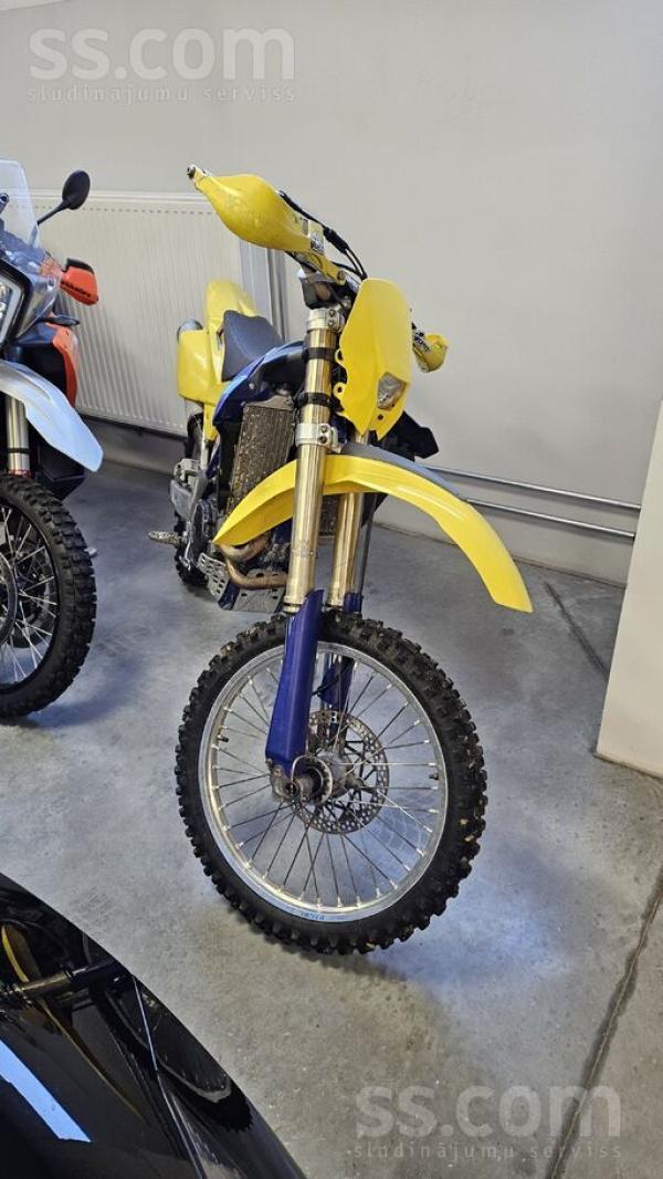 Husqvarna TE 510 2006 in Riga, with an engine capacity of 0.50 L and mileage of 0 thousand km for 2500 €, photo 1 on AUTOMOTO.COM.LV
