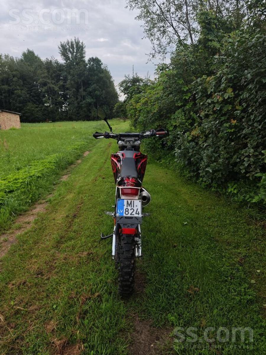 Husqvarna TE 510 2006 Bauska, ar dzinēja tilpumu 0.50 L un nobraukumu 0 tūkst. km par 1400 €, foto 4 vietnē AUTOMOTO.COM.LV