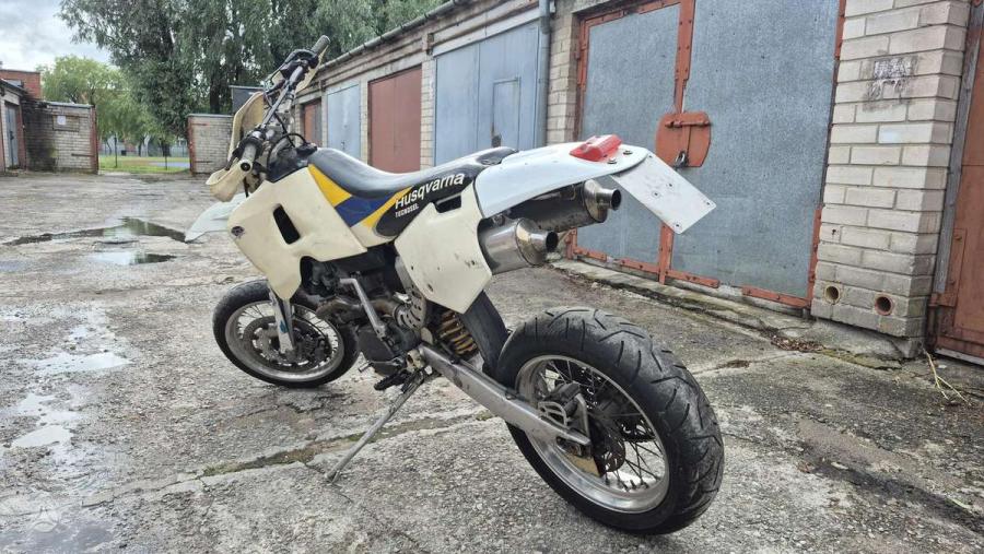 Husqvarna TE 1995 in Klaipeda, with an engine capacity of 0.61 L and mileage of 10 thousand km for 1200 €, photo 5 on AUTOMOTO.COM.LV
