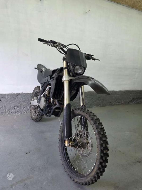 Husqvarna TE 2008 in Kretinga, with an engine capacity of 0.45 L and mileage of 1 thousand km for 2500 €, photo 1 on AUTOMOTO.COM.LV