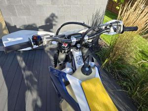 Husqvarna TE 2019 Viļņa, ar dzinēja tilpumu 0.25 L un nobraukumu 9 tūkst. km par 4600 €, foto 8 vietnē AUTOMOTO.COM.LV