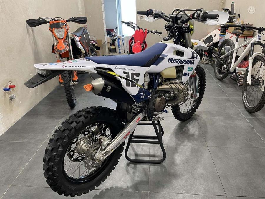 Husqvarna TE 2020 Viļņa, ar dzinēja tilpumu 0.30 L un nobraukumu 3 tūkst. km par 7000 €, foto 6 vietnē AUTOMOTO.COM.LV