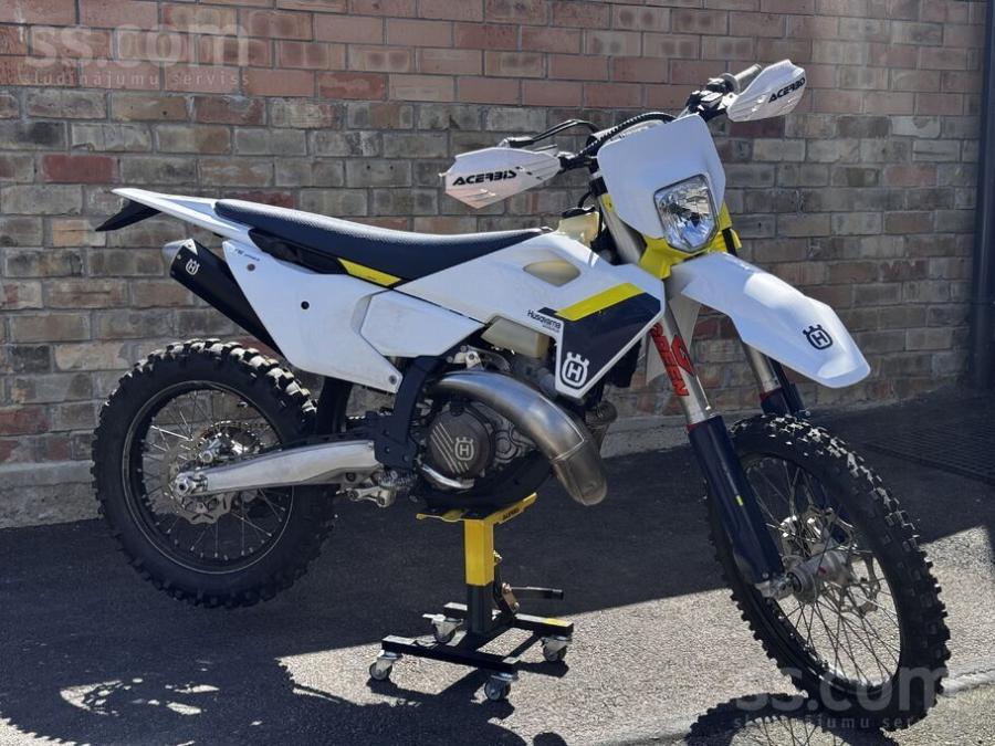 Husqvarna TE 2025 in Riga, with an engine capacity of 0.25 L and mileage of 0 thousand km for 8100 €, photo 1 on AUTOMOTO.COM.LV