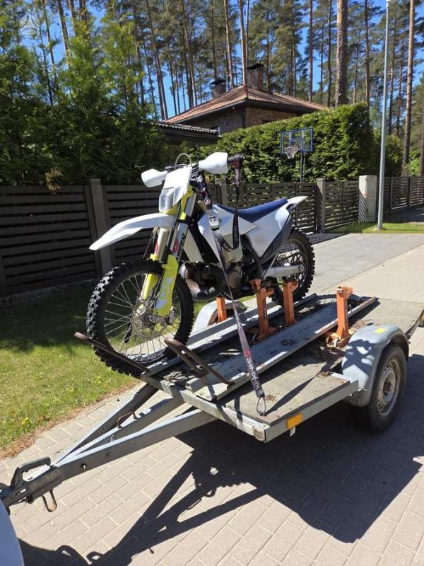 Balts Husqvarna TE 2019 Jūrmala, ar dzinēja tilpumu 0.30 L un nobraukumu 2 tūkst. km par 4800 €, foto 4 vietnē AUTOMOTO.COM.LV