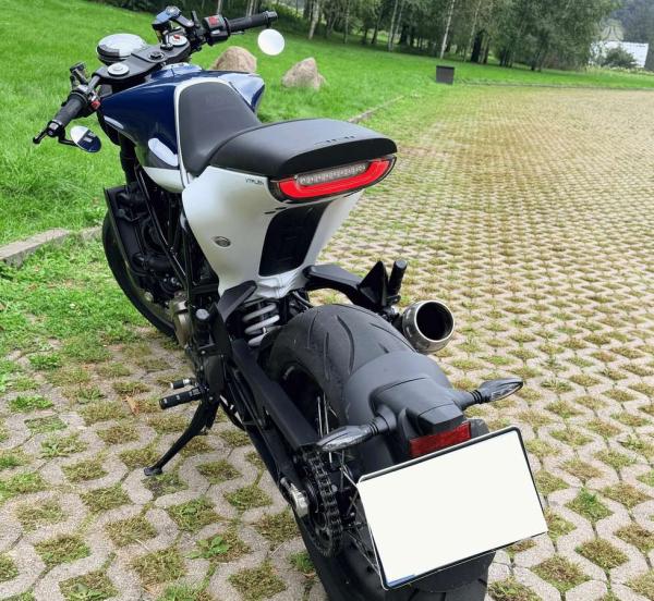 Blue Husqvarna Vitpilen 2020 in Vilnius, with an engine capacity of 0.69 L and mileage of 6 thousand km for 6300 €, photo 10 on AUTOMOTO.COM.LV