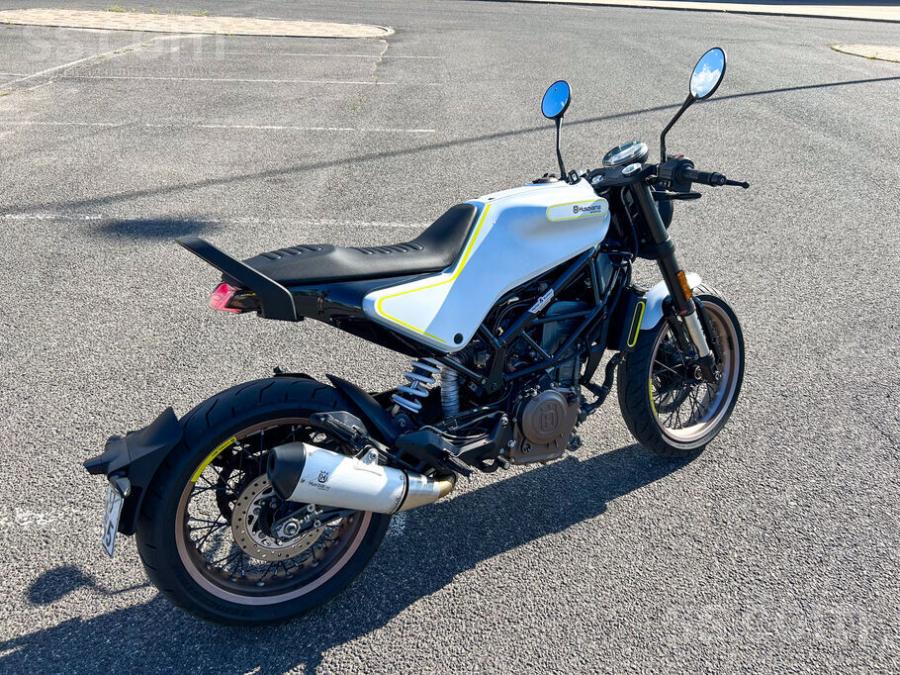 Husqvarna Vitpilen 2018 in Riga, with an engine capacity of 0.37 L and mileage of 0 thousand km for 3000 €, photo 2 on AUTOMOTO.COM.LV
