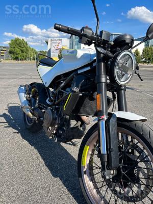 Husqvarna Vitpilen 2018 in Riga, with an engine capacity of 0.37 L and mileage of 0 thousand km for 3000 €, photo 4 on AUTOMOTO.COM.LV