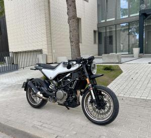 Husqvarna Vitpilen 2021 in Klaipeda, with an engine capacity of 0.40 L and mileage of 14 thousand km for 2550 €, photo 12 on AUTOMOTO.COM.LV