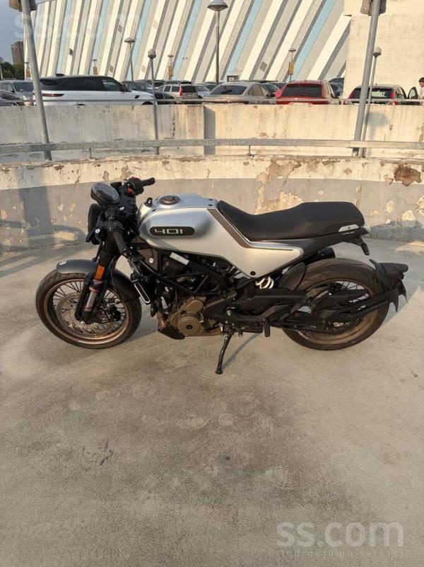 Husqvarna Vitpilen 2021 in Riga, with an engine capacity of 0.37 L and mileage of 0 thousand km for 3500 €, photo 6 on AUTOMOTO.COM.LV