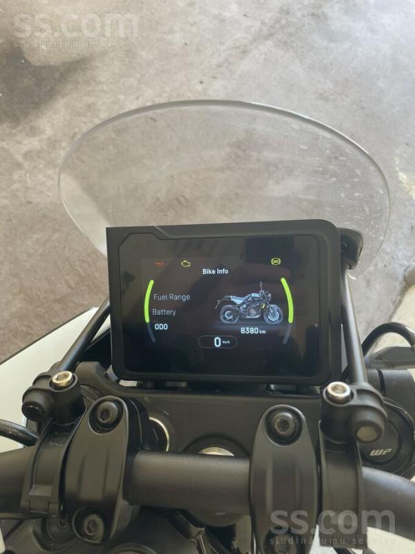 Husqvarna Vitpilen 2024 in Riga, with an engine capacity of 0.13 L and mileage of 0 thousand km for 2200 €, photo 7 on AUTOMOTO.COM.LV