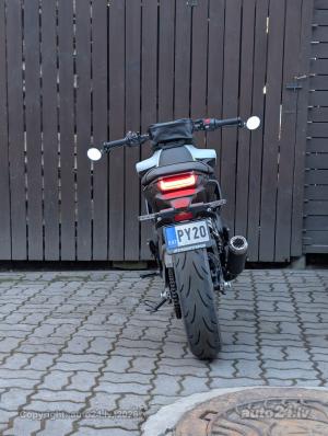 Balts Husqvarna Vitpilen 2025 Tallina, ar dzinēja tilpumu 0.40 L un nobraukumu 4 tūkst. km par 5000 €, foto 4 vietnē AUTOMOTO.COM.LV