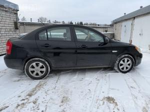 Melns Hyundai Accent 2008 Rīga, ar dzinēja tilpumu 1.60 L un nobraukumu 147 tūkst. km par 1200 €, foto 5 vietnē AUTOMOTO.COM.LV
