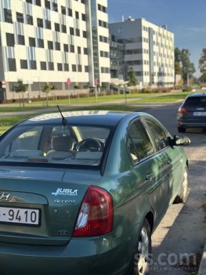 Zaļš Hyundai Accent 2006 Rīga, ar dzinēja tilpumu 1.60 L un nobraukumu 164 tūkst. km par 1850 €, foto 3 vietnē AUTOMOTO.COM.LV