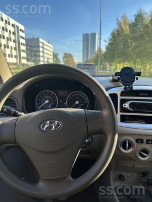 Zaļš Hyundai Accent 2006 Rīga, ar dzinēja tilpumu 1.60 L un nobraukumu 164 tūkst. km par 1850 €, foto 9 vietnē AUTOMOTO.COM.LV