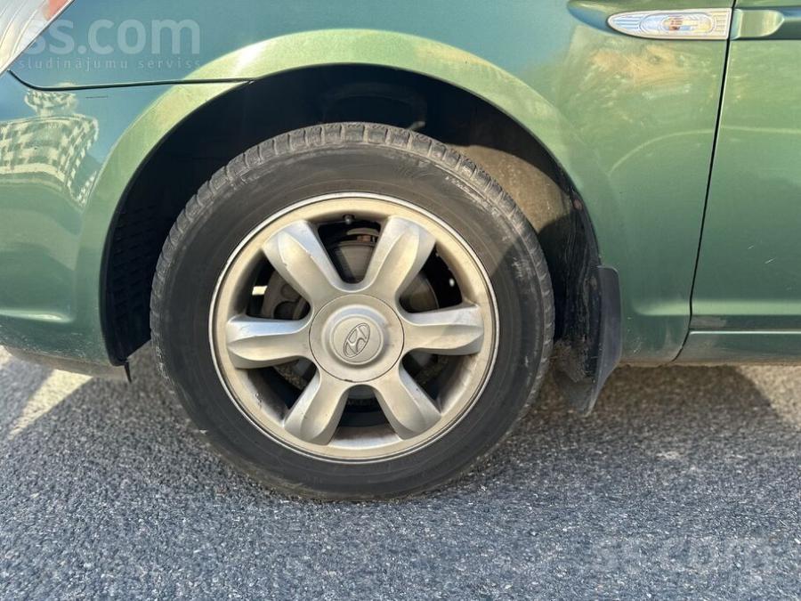 Zaļš Hyundai Accent 2006 Rīga, ar dzinēja tilpumu 1.60 L un nobraukumu 164 tūkst. km par 1850 €, foto 19 vietnē AUTOMOTO.COM.LV