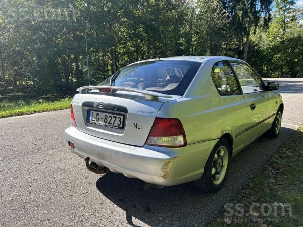 Серый Хендай Акцент 2001 в Алуксне, объемом двигателя 1.30 л и пробегом 0 тыс. км за 650 €, фото 7 на AUTOMOTO.COM.LV