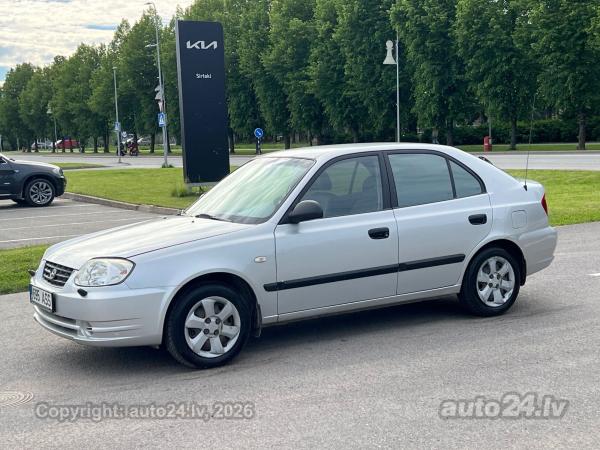 Pelēks Hyundai Accent 2004 Narva, ar dzinēja tilpumu 1.30 L un nobraukumu 101 tūkst. km par 1499 €, foto 1 vietnē AUTOMOTO.COM.LV