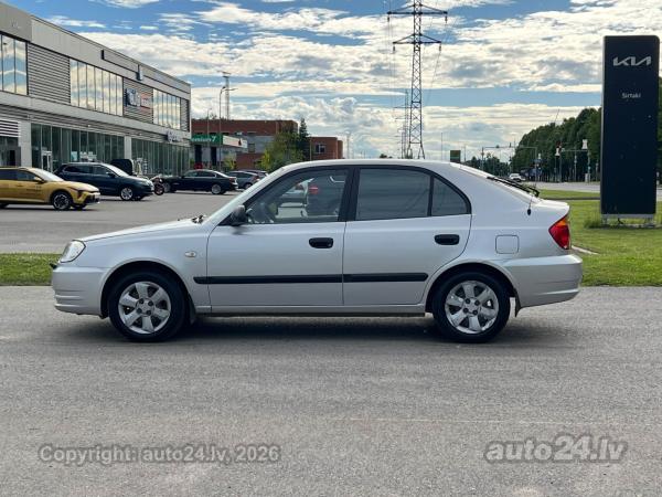 Pelēks Hyundai Accent 2004 Narva, ar dzinēja tilpumu 1.30 L un nobraukumu 101 tūkst. km par 1499 €, foto 8 vietnē AUTOMOTO.COM.LV