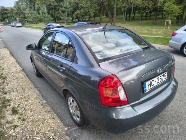 Pelēks Hyundai Accent 2008 Rīga, ar dzinēja tilpumu 1.60 L un nobraukumu 187 tūkst. km par 1700 €, foto 6 vietnē AUTOMOTO.COM.LV