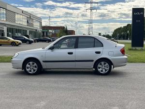 Hyundai Accent 2004 in Narva, with an engine capacity of 1.30 L and mileage of 101 thousand km for 1499 €, photo 5 on AUTOMOTO.COM.LV