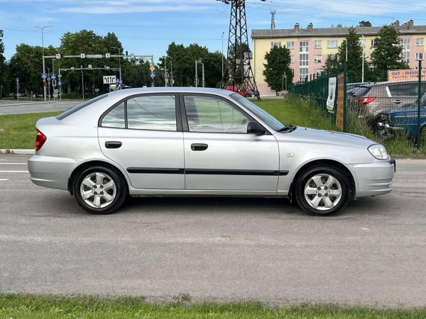 Hyundai Accent 2004 in Narva, with an engine capacity of 1.30 L and mileage of 101 thousand km for 1499 €, photo 5 on AUTOMOTO.COM.LV