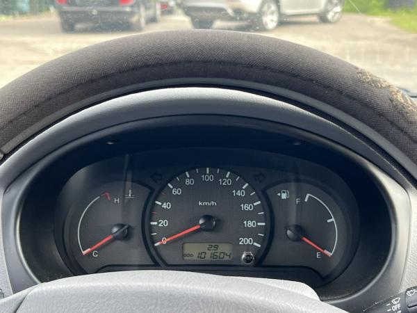 Hyundai Accent 2004 in Narva, with an engine capacity of 1.30 L and mileage of 101 thousand km for 1499 €, photo 9 on AUTOMOTO.COM.LV