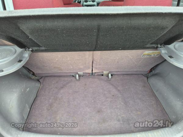 Pelēks Hyundai Atos 2006 Tallina, ar dzinēja tilpumu 1.10 L un nobraukumu 118 tūkst. km par 1200 €, foto 7 vietnē AUTOMOTO.COM.LV
