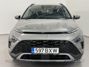 Beige Hyundai Bayon 2023 in Tallinn, with an engine capacity of 1.00 L and mileage of 45 thousand km for 15400 €, photo 3 on AUTOMOTO.COM.LV