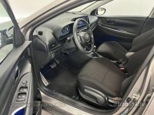 Beige Hyundai Bayon 2023 in Tallinn, with an engine capacity of 1.00 L and mileage of 45 thousand km for 15400 €, photo 7 on AUTOMOTO.COM.LV