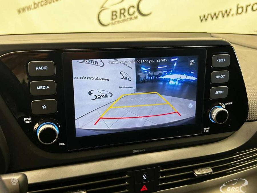 Blue Hyundai Bayon 2022 in Vilnius, with an engine capacity of 1.00 L and mileage of 28 thousand km for 14900 €, photo 19 on AUTOMOTO.COM.LV