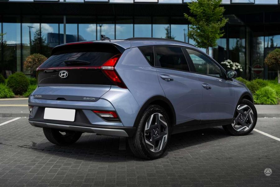 Zils Hyundai Bayon 2025 Viļņa, ar dzinēja tilpumu 1.00 L un nobraukumu 4 tūkst. km par 20999 €, foto 8 vietnē AUTOMOTO.COM.LV