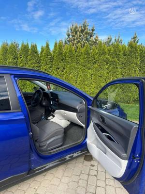 Blue Hyundai Bayon 2021 in Klaipeda, with an engine capacity of 1.00 L and mileage of 92 thousand km for 10500 €, photo 5 on AUTOMOTO.COM.LV