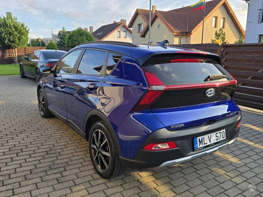 Zils Hyundai Bayon 2023 Klaipėda, ar dzinēja tilpumu 1.00 L un nobraukumu 33 tūkst. km par 17500 €, foto 6 vietnē AUTOMOTO.COM.LV