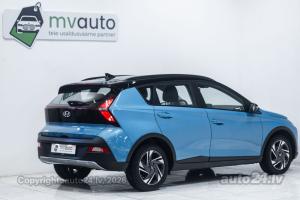 Blue Hyundai Bayon 2021 in Tallinn, with an engine capacity of 1.00 L and mileage of 30 thousand km for 14990 €, photo 2 on AUTOMOTO.COM.LV