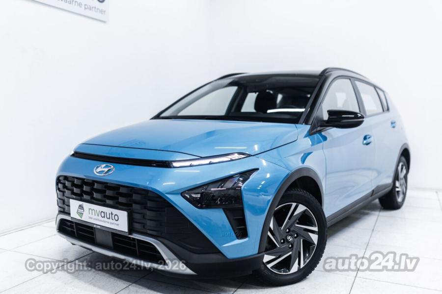Blue Hyundai Bayon 2021 in Tallinn, with an engine capacity of 1.00 L and mileage of 30 thousand km for 14990 €, photo 3 on AUTOMOTO.COM.LV