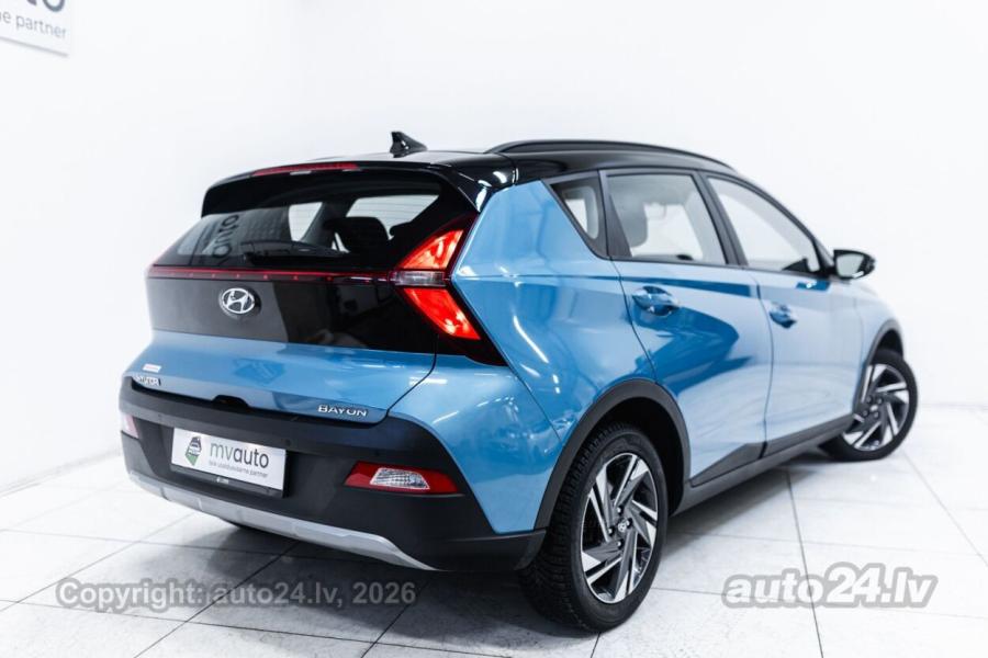 Blue Hyundai Bayon 2021 in Tallinn, with an engine capacity of 1.00 L and mileage of 30 thousand km for 14990 €, photo 6 on AUTOMOTO.COM.LV
