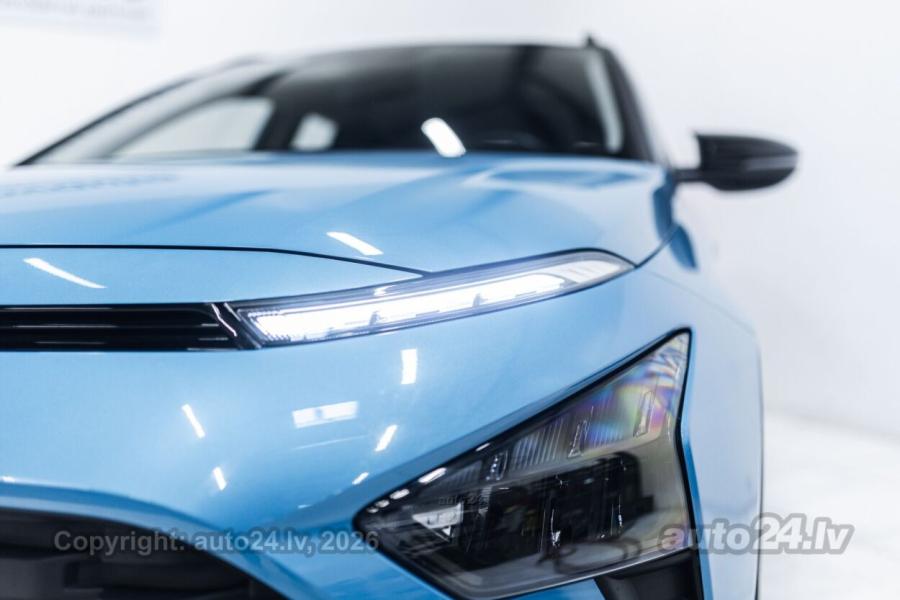 Blue Hyundai Bayon 2021 in Tallinn, with an engine capacity of 1.00 L and mileage of 30 thousand km for 14990 €, photo 9 on AUTOMOTO.COM.LV