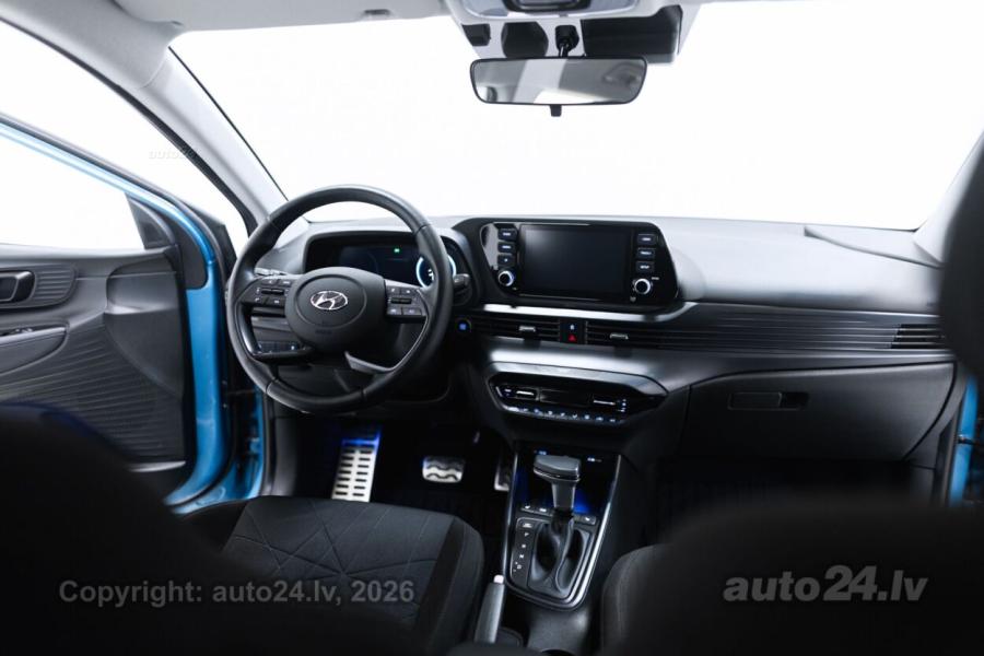Blue Hyundai Bayon 2021 in Tallinn, with an engine capacity of 1.00 L and mileage of 30 thousand km for 14990 €, photo 16 on AUTOMOTO.COM.LV